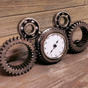 Custom Steel Gear Desk Clocks - Etsy