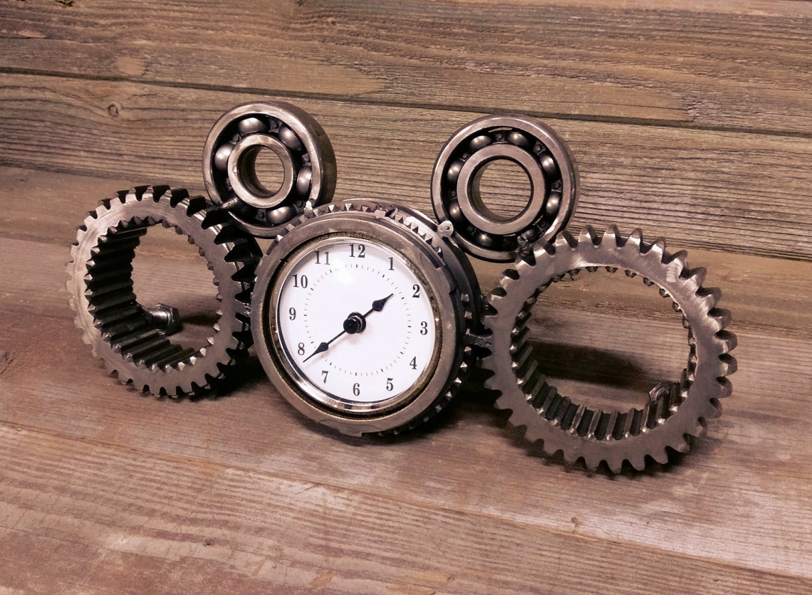 Custom Steel Gear Desk Clocks - Etsy