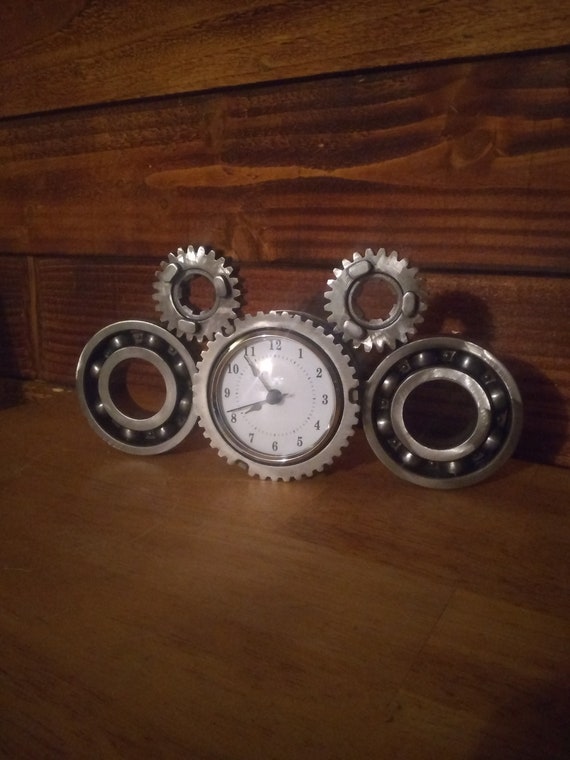 Custom Steel Gear Desk Clocks - Etsy