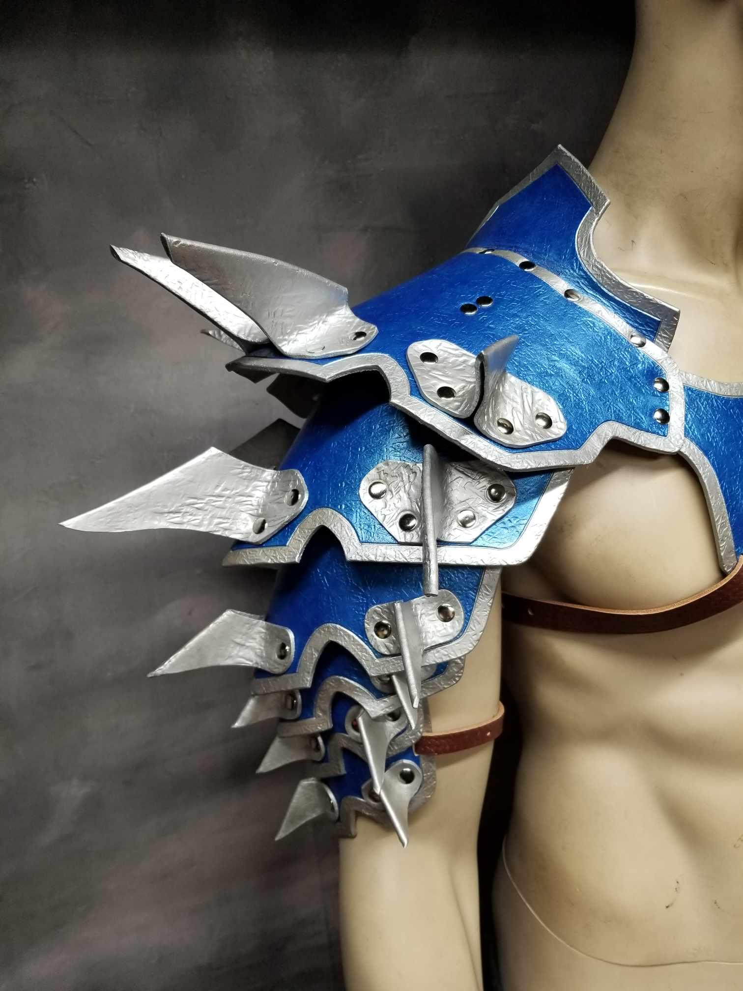 Spiked Leather Shoulder Armor: Custom Barbarian Pauldron, LARP Cosplay ...