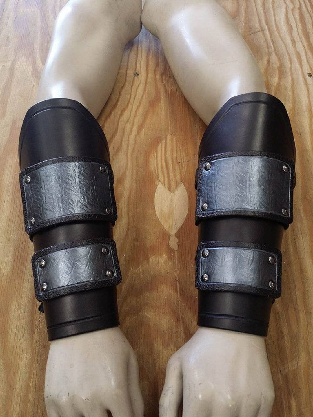 Custom Leather Bracers: Banded Armor, LARP Cosplay - Etsy