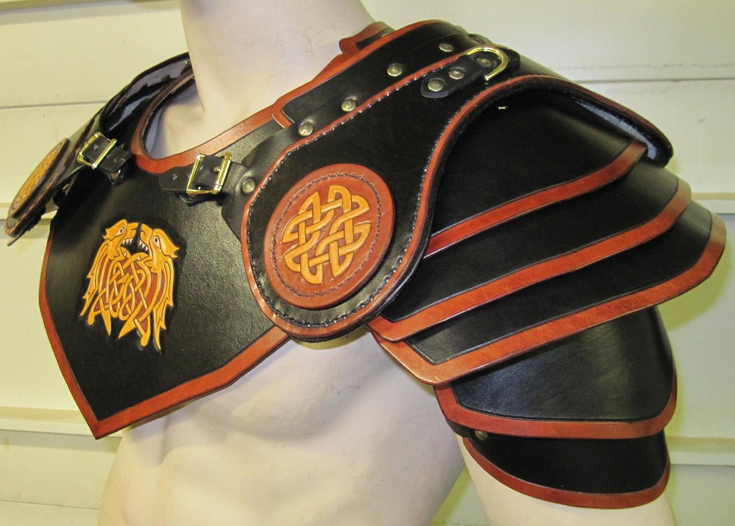 Custom Leather Armor Mantle with Shoulders | Etsy