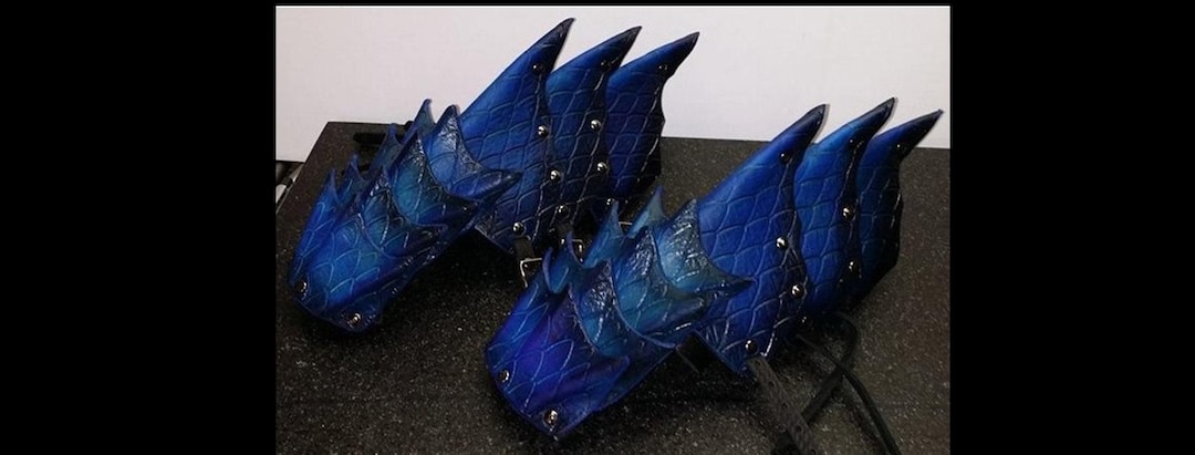 Dragon Scale Leather Gauntlets: Custom LARP Cosplay Armor - Etsy