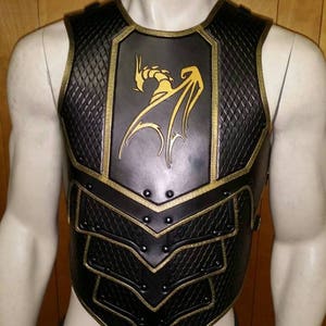 Dragon Scale Leather Armor: Custom Medieval LARP Cosplay Cuirass - Etsy