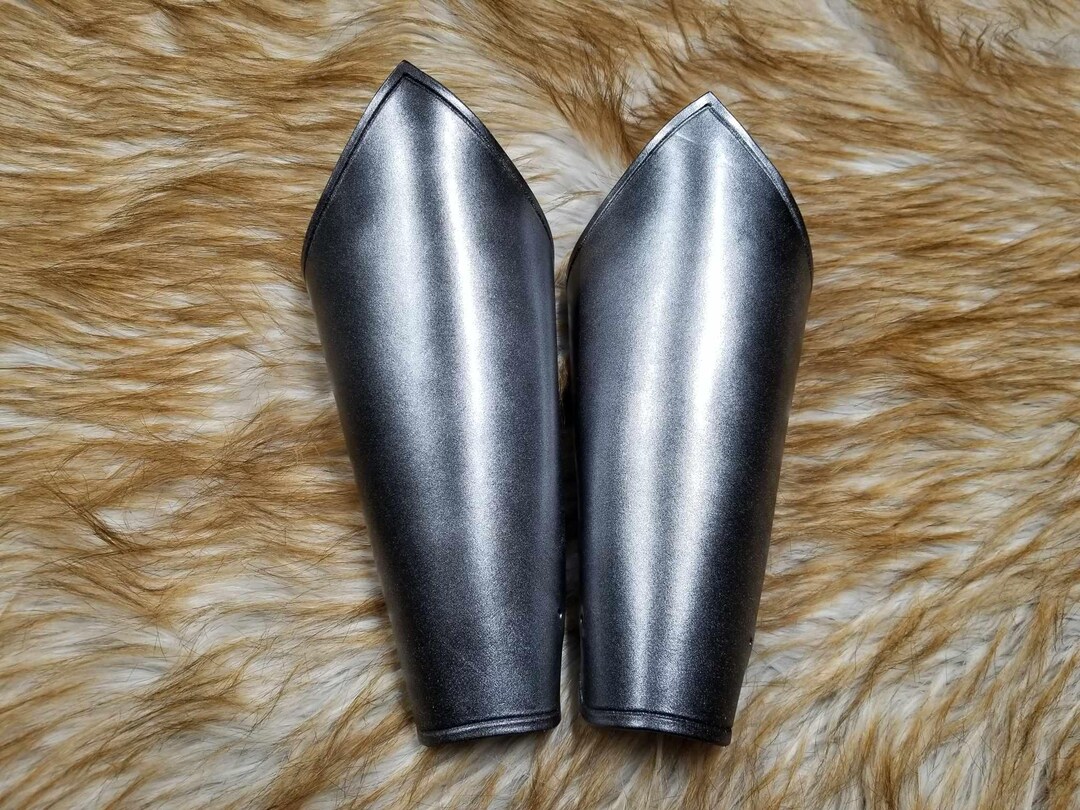 Custom Leather Bracers: Medieval Viking LARP Cosplay Armor - Etsy
