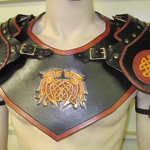 Custom Leather Armor Mantle With Shoulders - Etsy