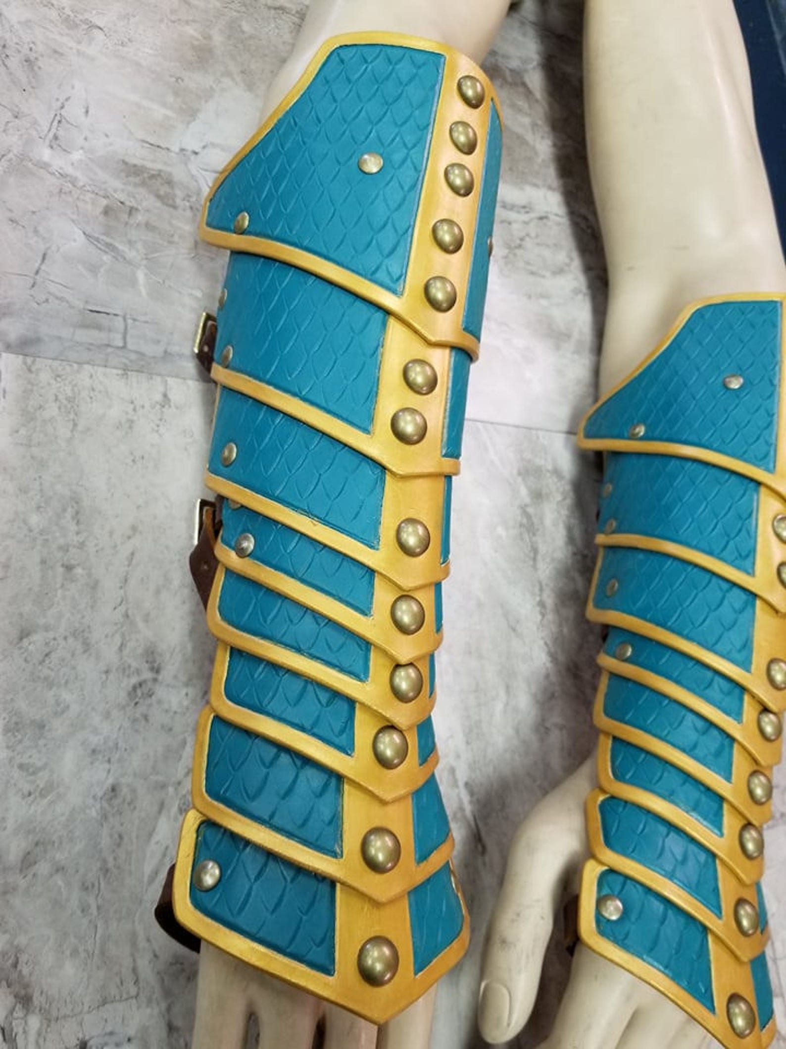 Deluxe Scaled Leather Gauntlets: Custom Armor Bracers - Etsy