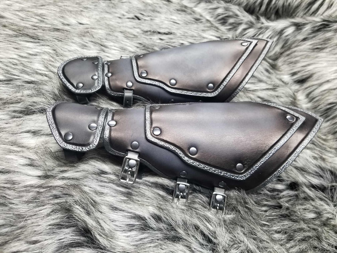 Layered Leather Gauntlets: Custom LARP Armor, Cosplay Viking Bracers - Etsy
