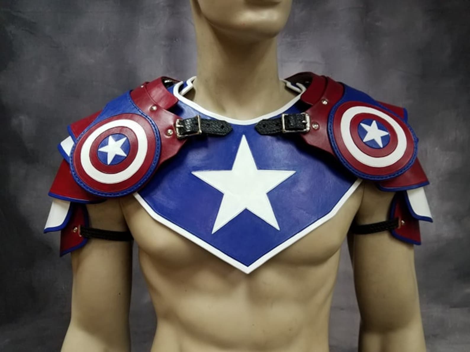 Custom Leather Armor Mantle With Shoulders - Etsy