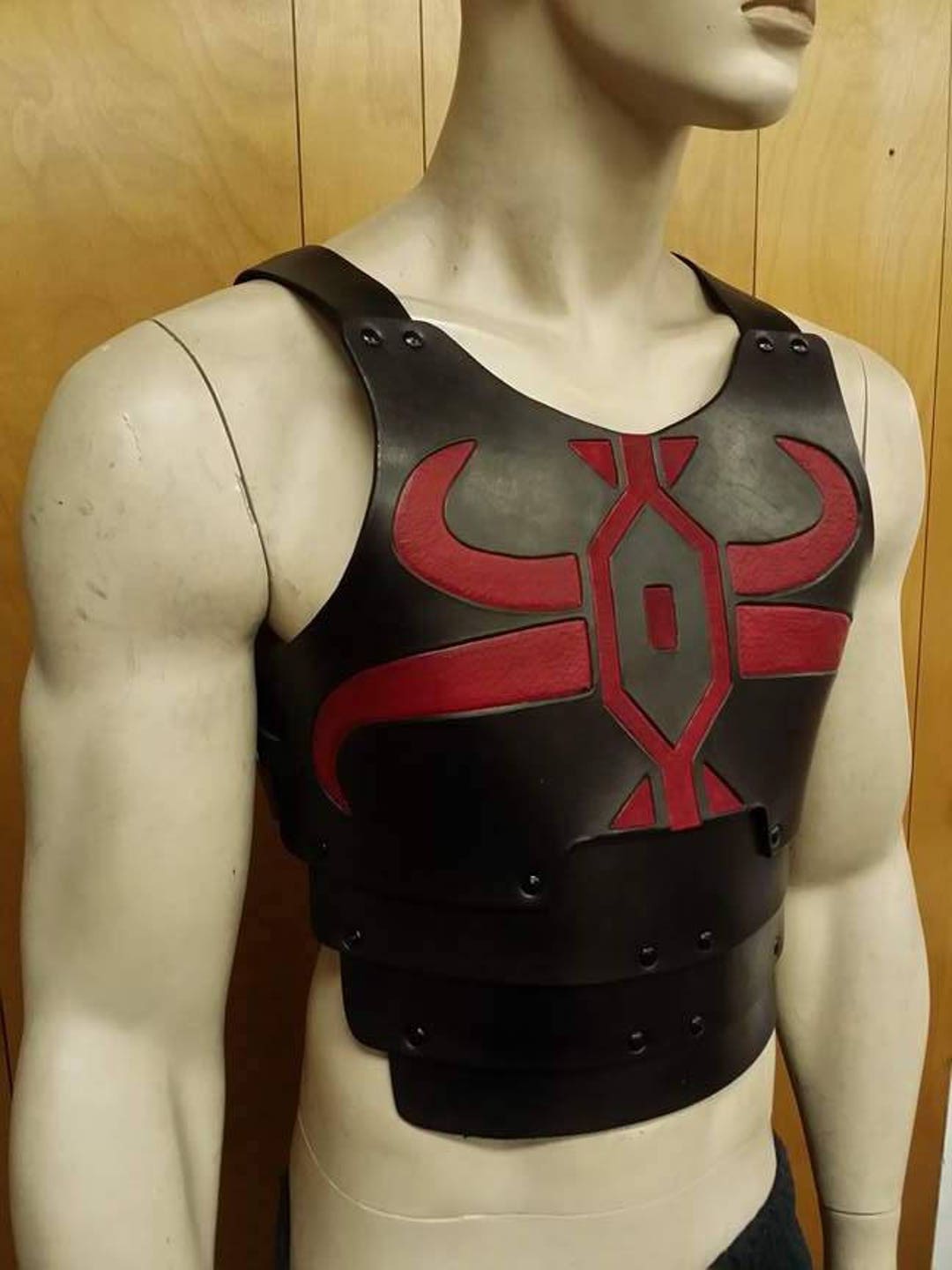 Custom Leather Armor Cuirass: Cade Skywalker Style, Cosplay LARP Armor ...
