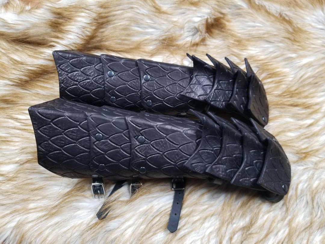 Dragonscale Gauntlets Dragon Scale Gauntlets Leather Gauntlets LARP ...