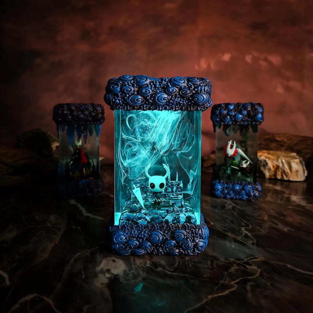 Ho.llow Kni.ght Handmade Game Character Epoxy Resin Lamp, Resin Art ...