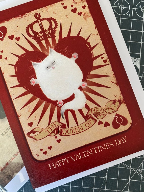 Queen of Hearts White Cat Card | Etsy