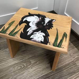 Skunk Stool,girl Skunk Step Stool, Skunk Bathroom Stool, Woodland Room ...