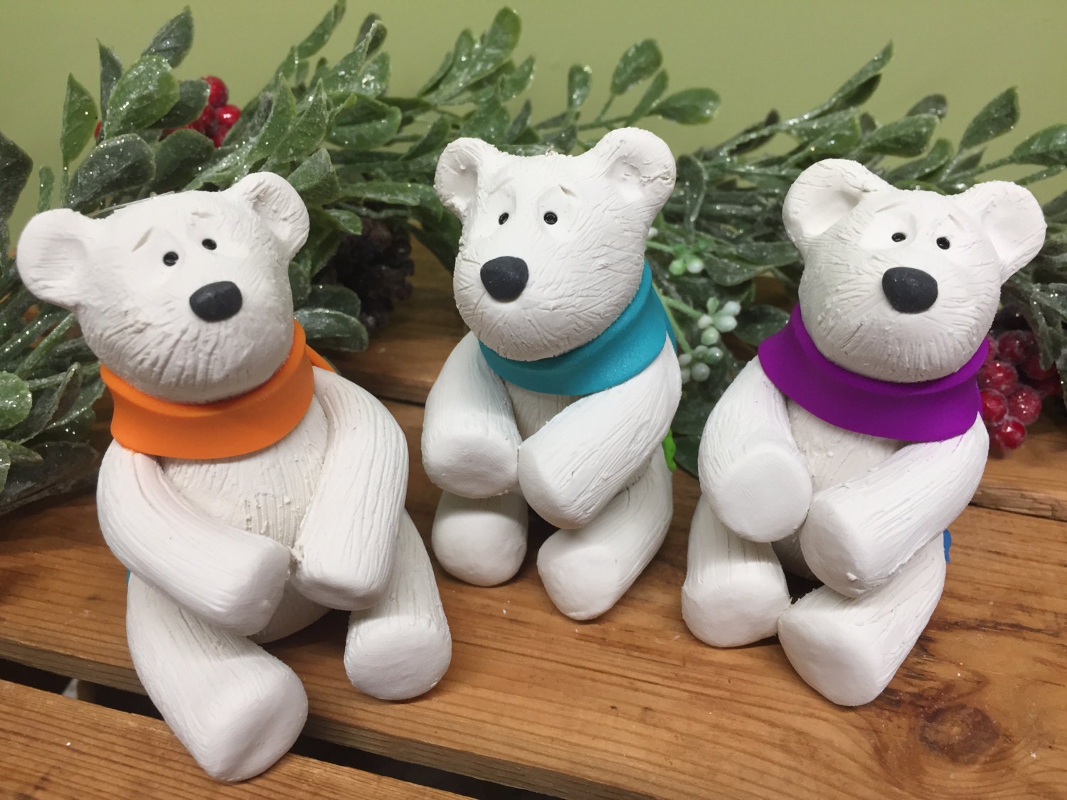 Handmade Clay Polar Bear Sculpture Figurines Art & Collectibles etna.com.pe