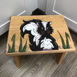 Skunk Stool,girl Skunk Step Stool, Skunk Bathroom Stool, Woodland Room ...