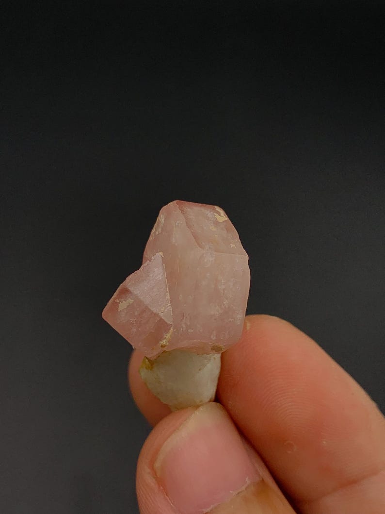 Terminated Pink Apatite Crystal With Feldspar – Skardu Pakistan ...