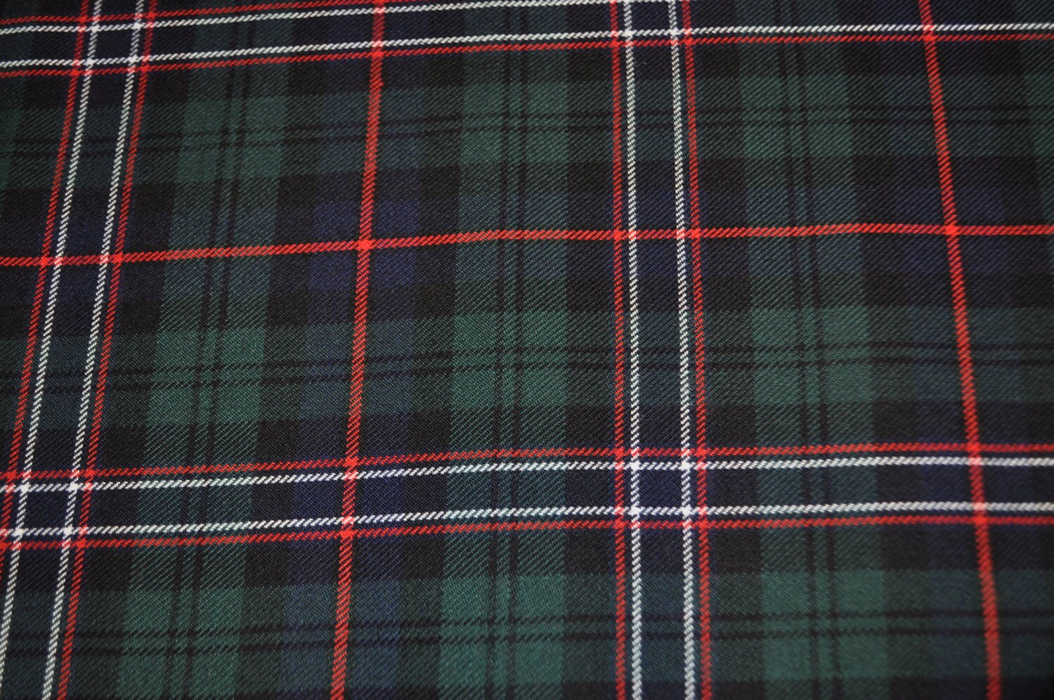 Scottish National tartan fabric. Poly viscose. Machine | Etsy