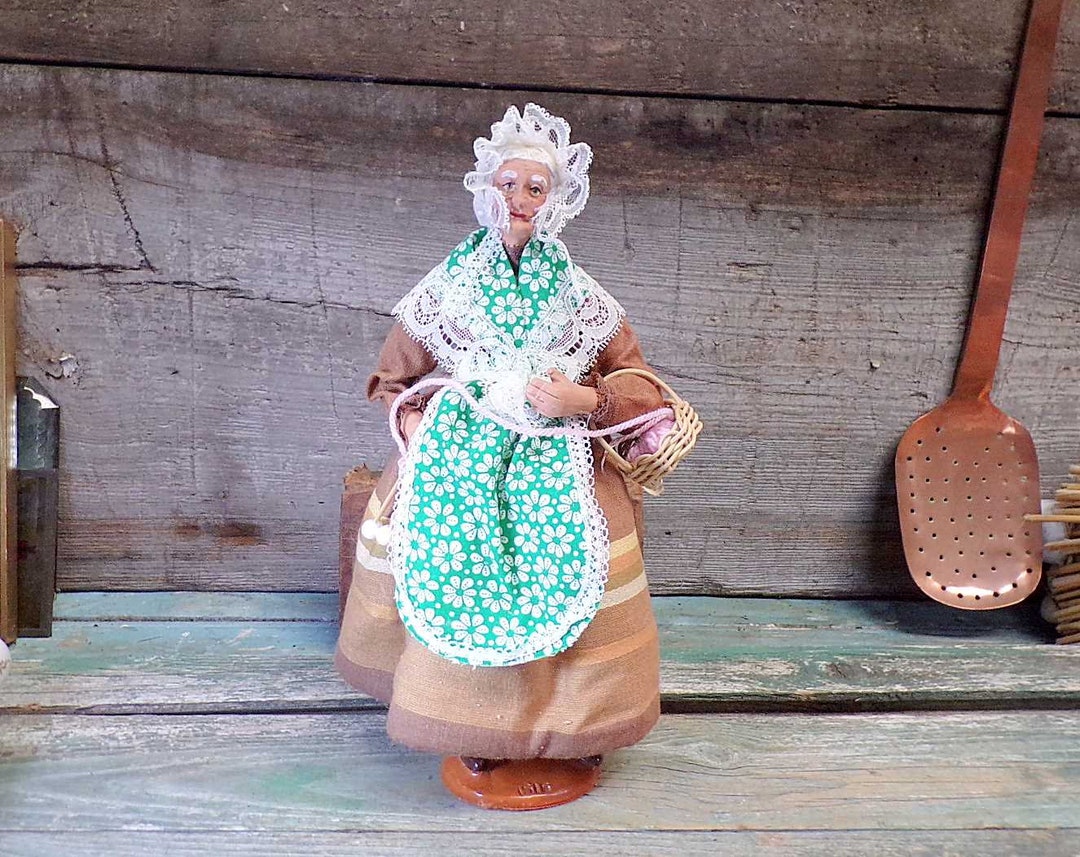 Vintage French Santon Provence Old Lady Knitter S327 - Etsy