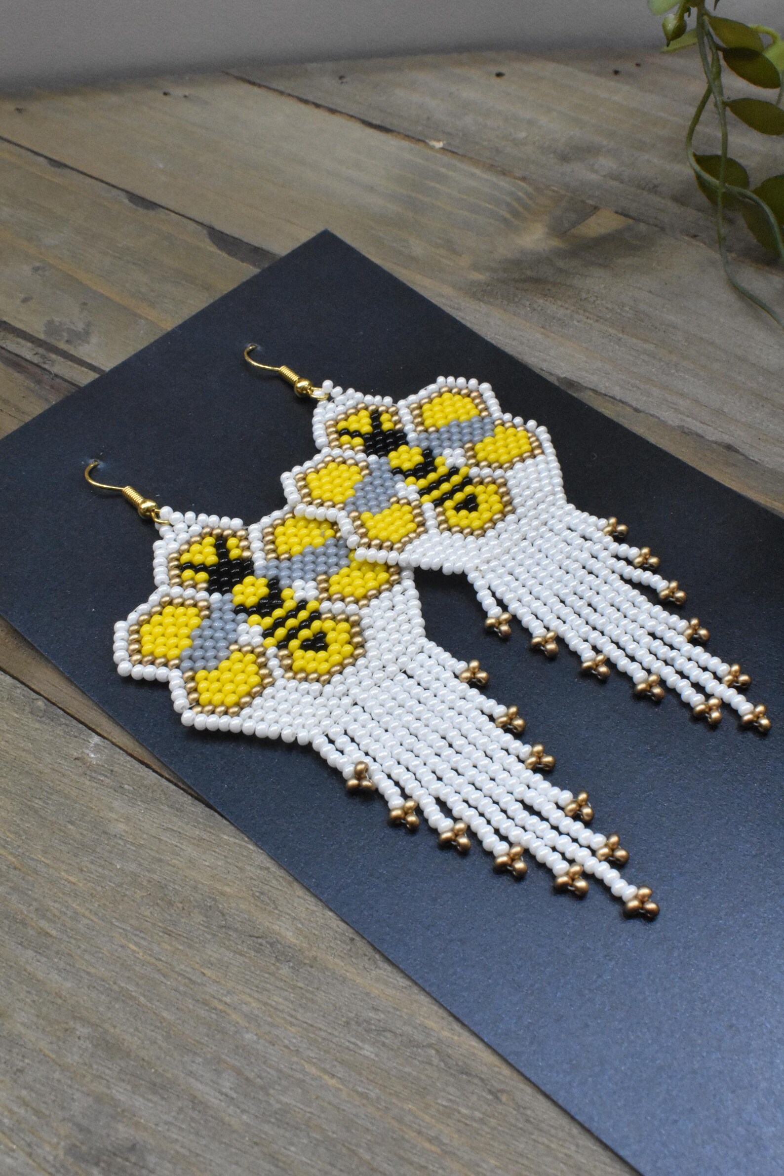 Beaded Honey Bee Earrings: Miyuki Seed Beads, 18k Gold - Etsy