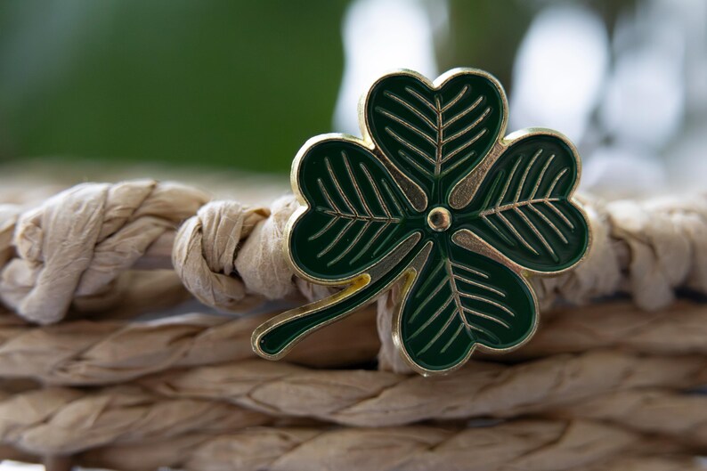 Four-leaf Clover Pin / Badge / Brooch - Etsy