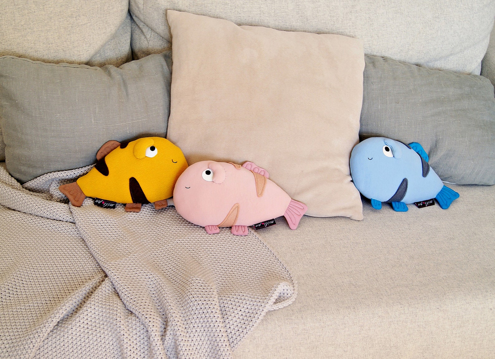 Set of 3 BABY FISH. Blue Yellow Gold Pale Pink Plush Fish. - Etsy