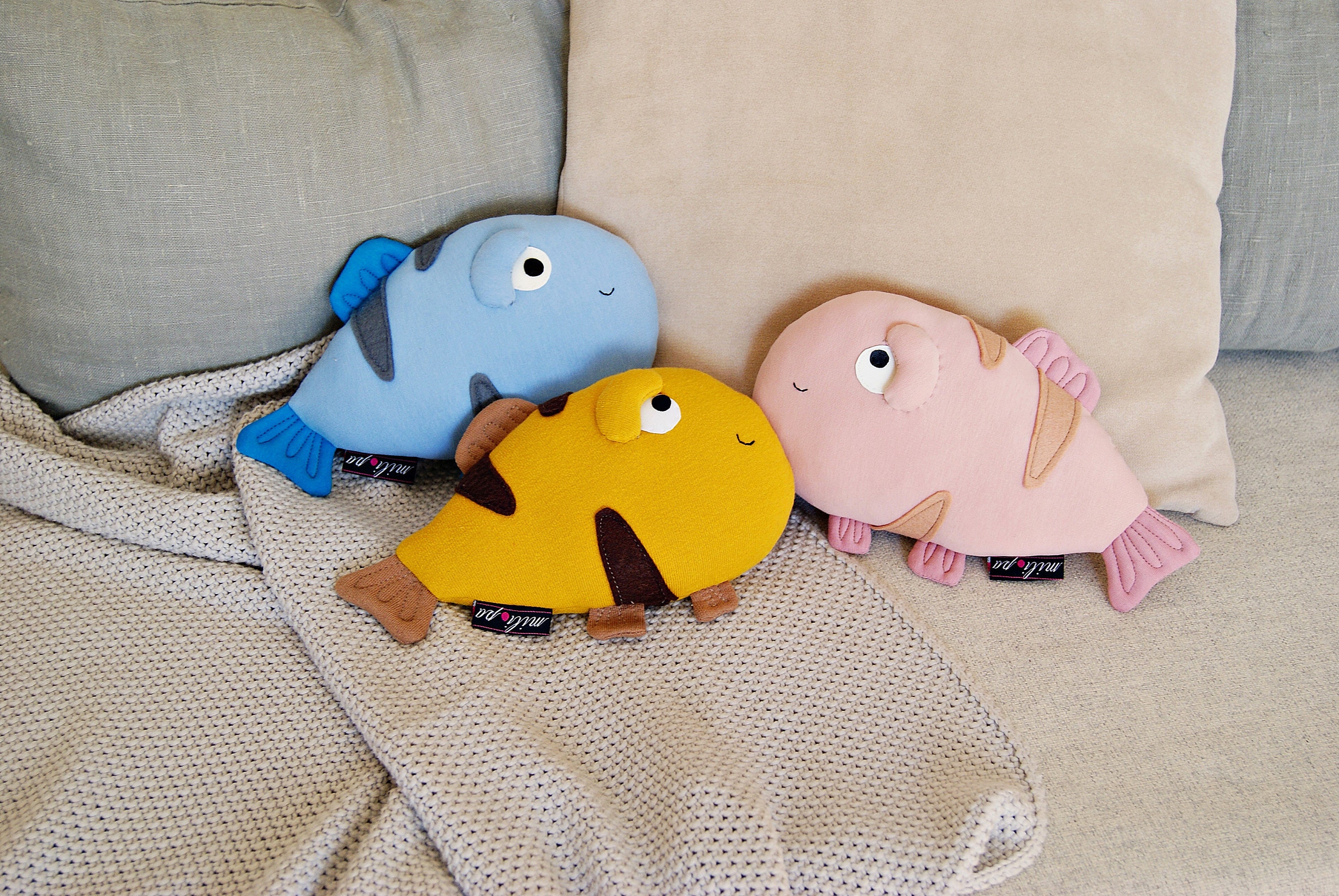 Set of 3 BABY FISH. Blue Yellow Gold Pale Pink Plush Fish. - Etsy