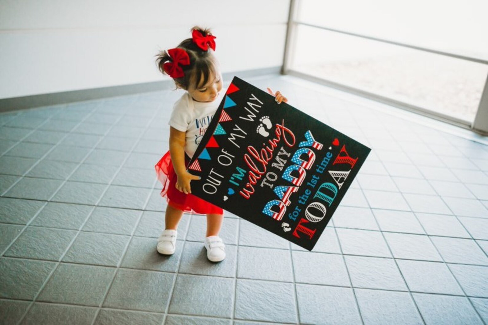 Welcome Home Walking to Daddy Sign Red White Blue Homecoming - Etsy