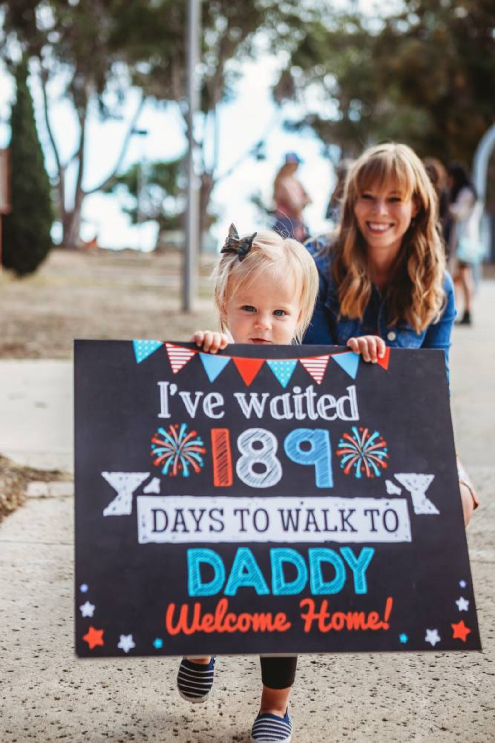 Welcome Home Daddy Kids Toddler Sign Red White Blue Homecoming Back ...