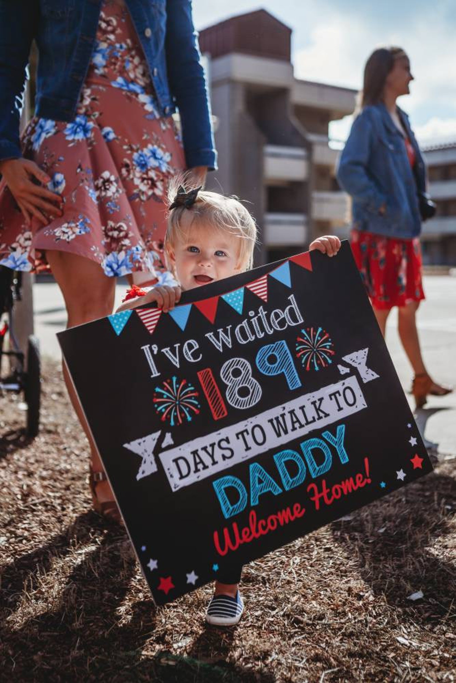 Welcome Home Daddy Kids Toddler Sign Red White Blue Homecoming Back ...