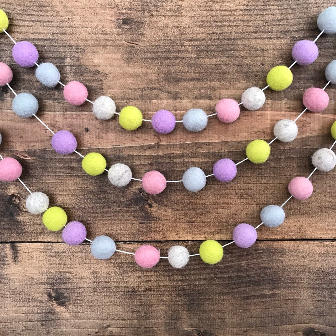 Hoppy Easter Felt Ball Garland - Etsy