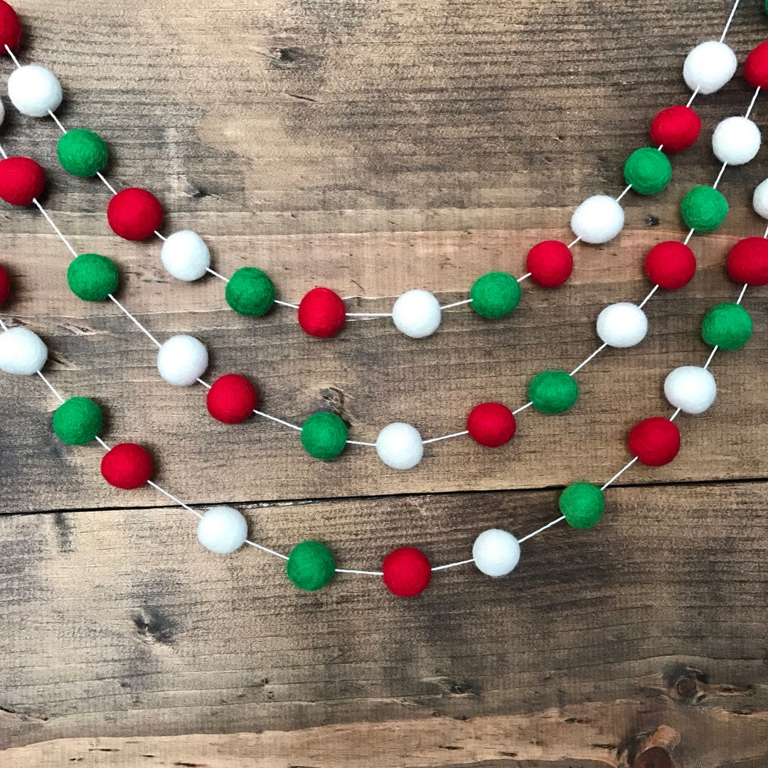 Classic Christmas Felt Ball Garland, Christmas Felt Pom Garland - Etsy