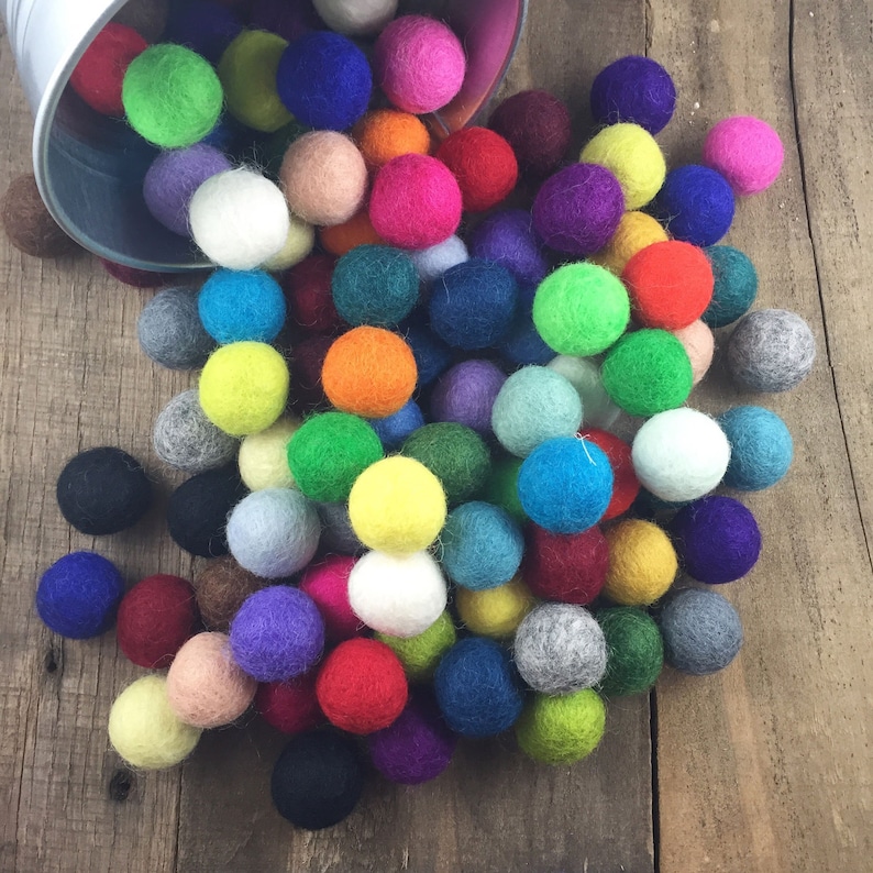 50 Count 2cm Wool Felt Balls Assorted Colors - Etsy
