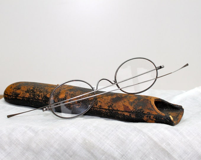 Antique Spectacles : Old Pair of Glasses With the Case. - Etsy