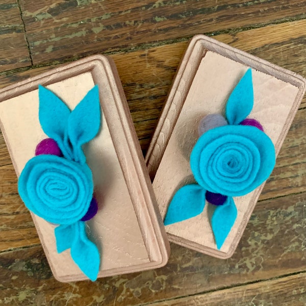 Felt Flower Plaque - Etsy