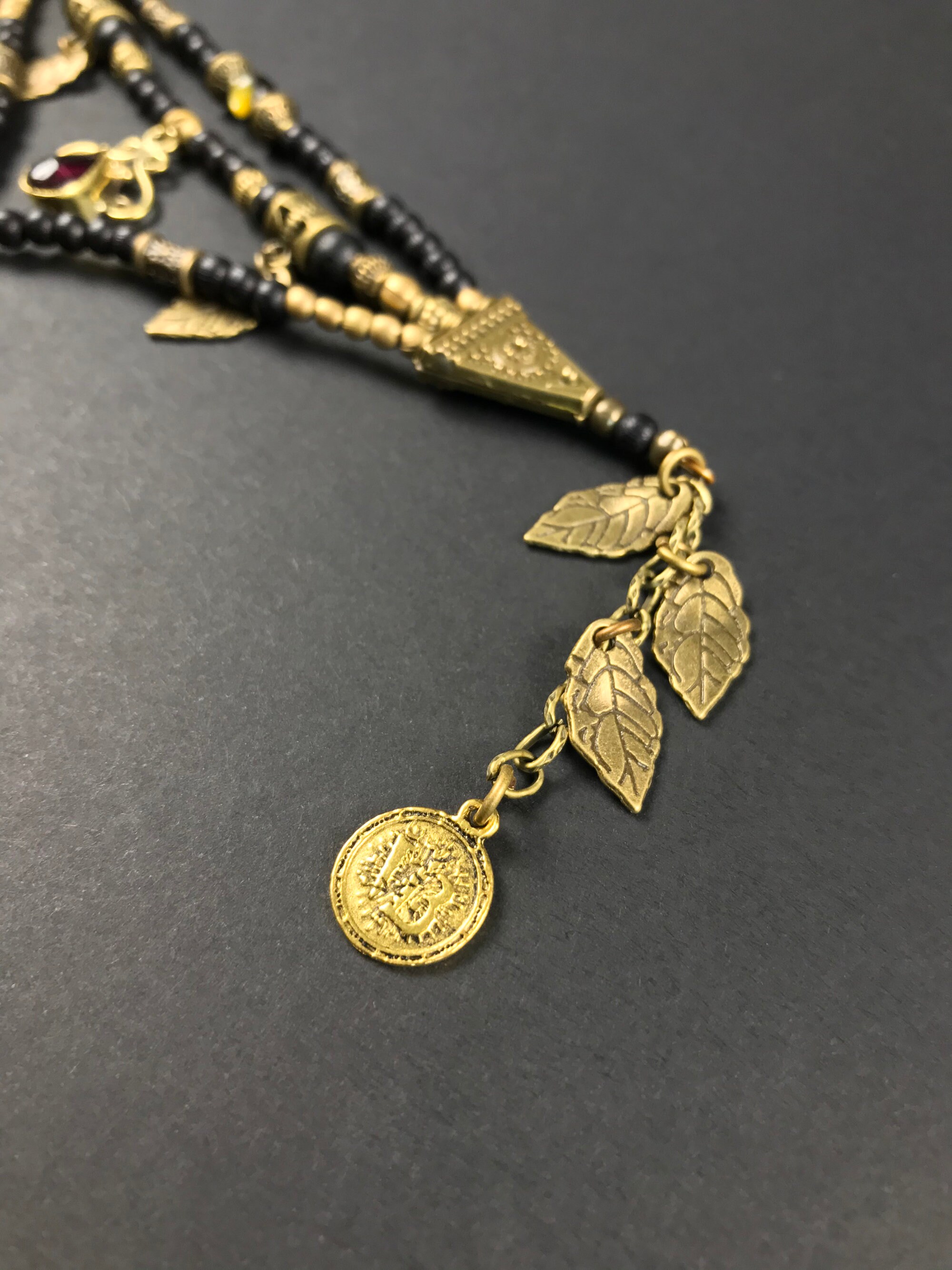 Red Garnet Black Beaded Finger Bracelet | Etsy