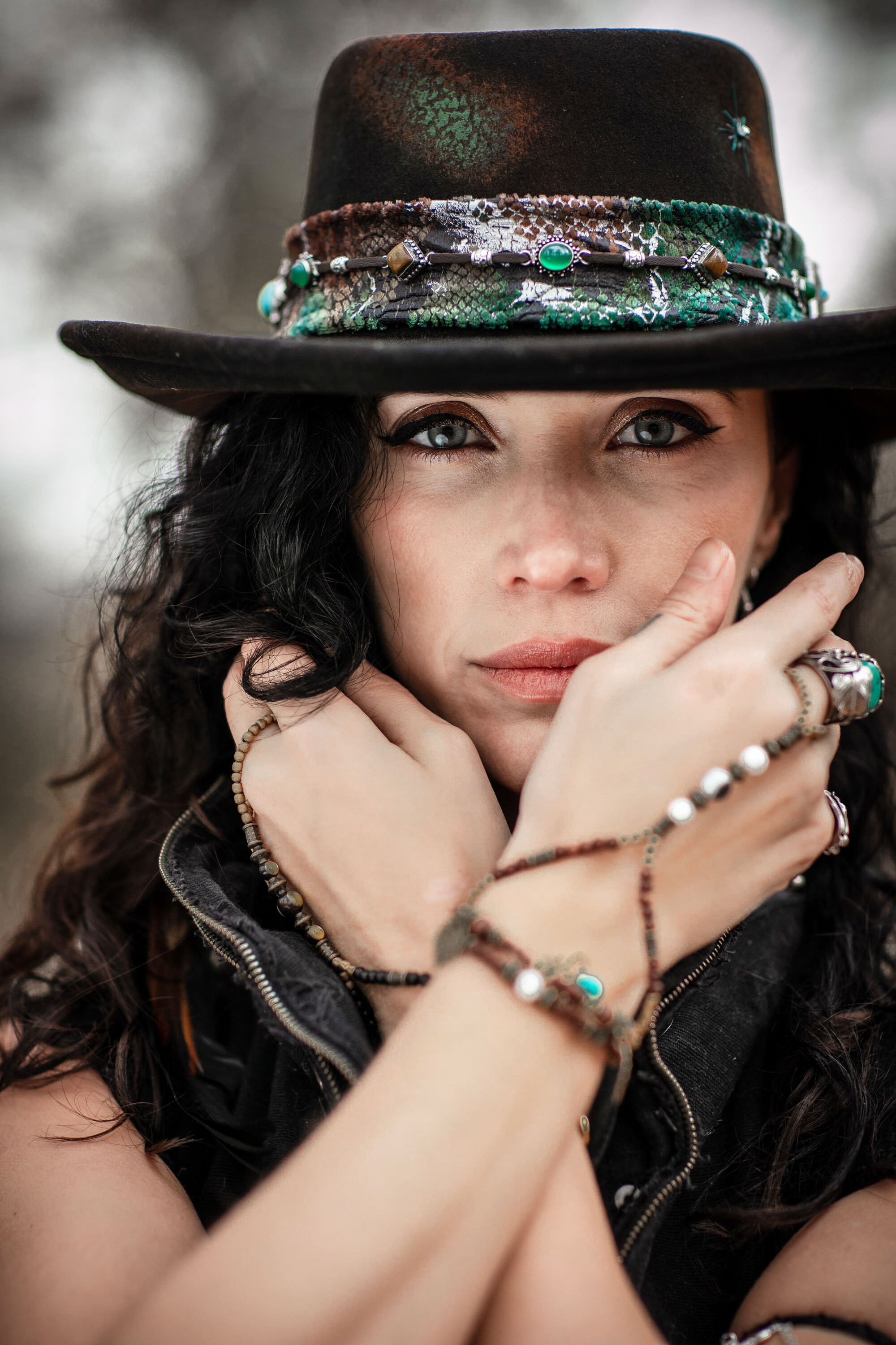 Red Garnet Black Beaded Finger Bracelet | Etsy