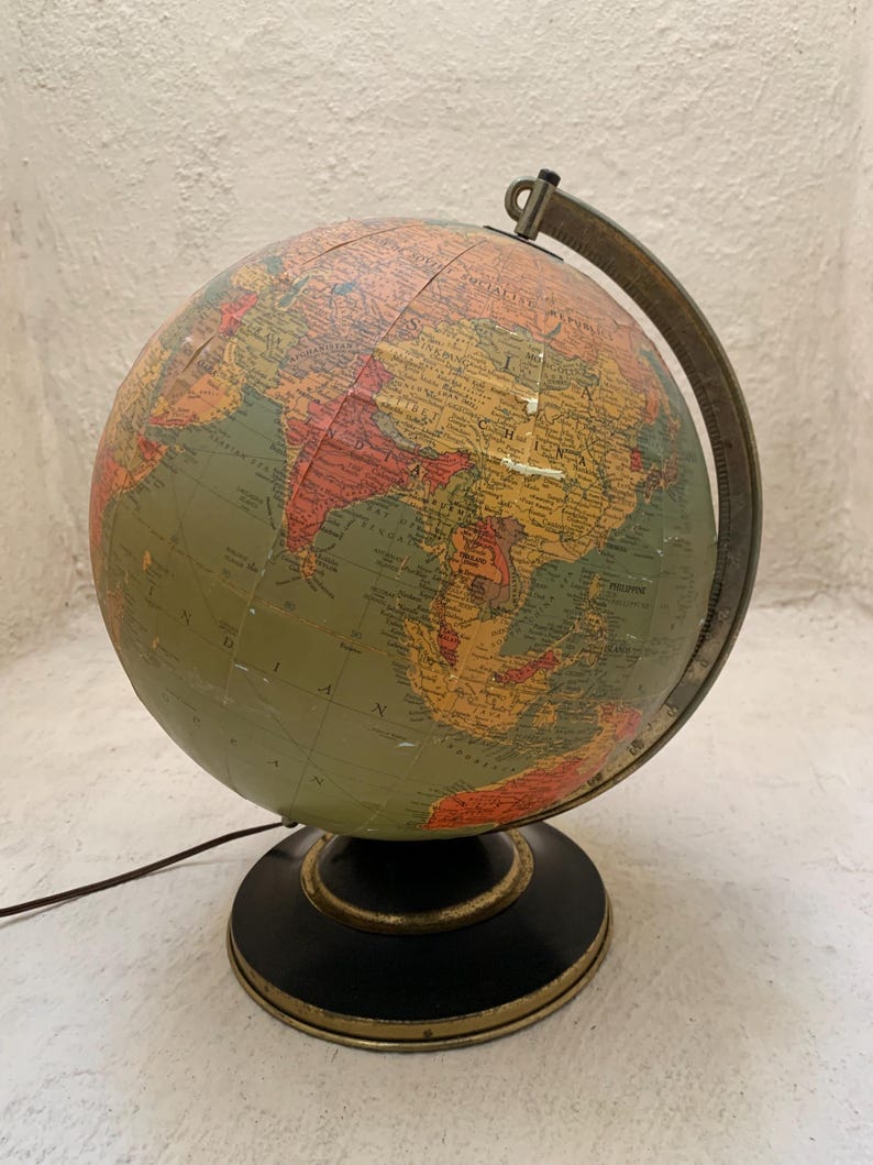 Vintage Illuminated World Globe Lamp - Etsy