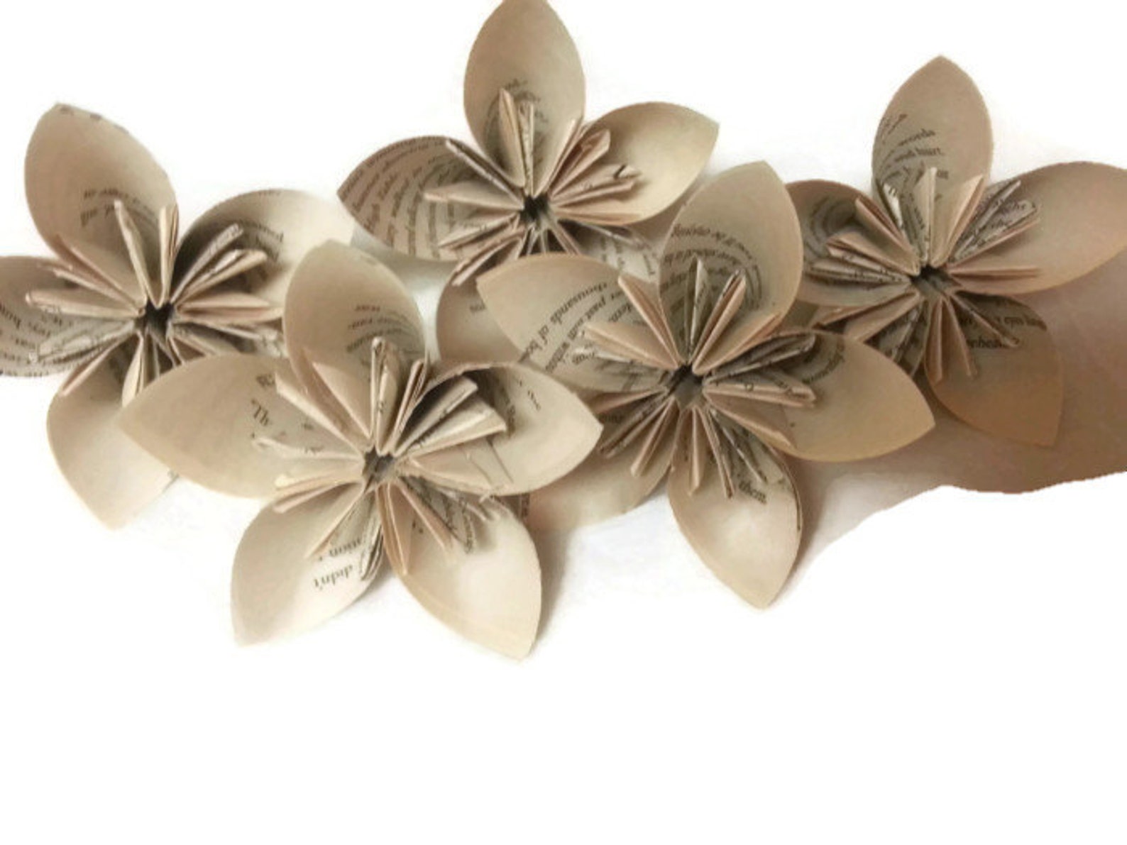 Large Size Vintage Book Paper Table Scatter / Decor / Center Piece ...