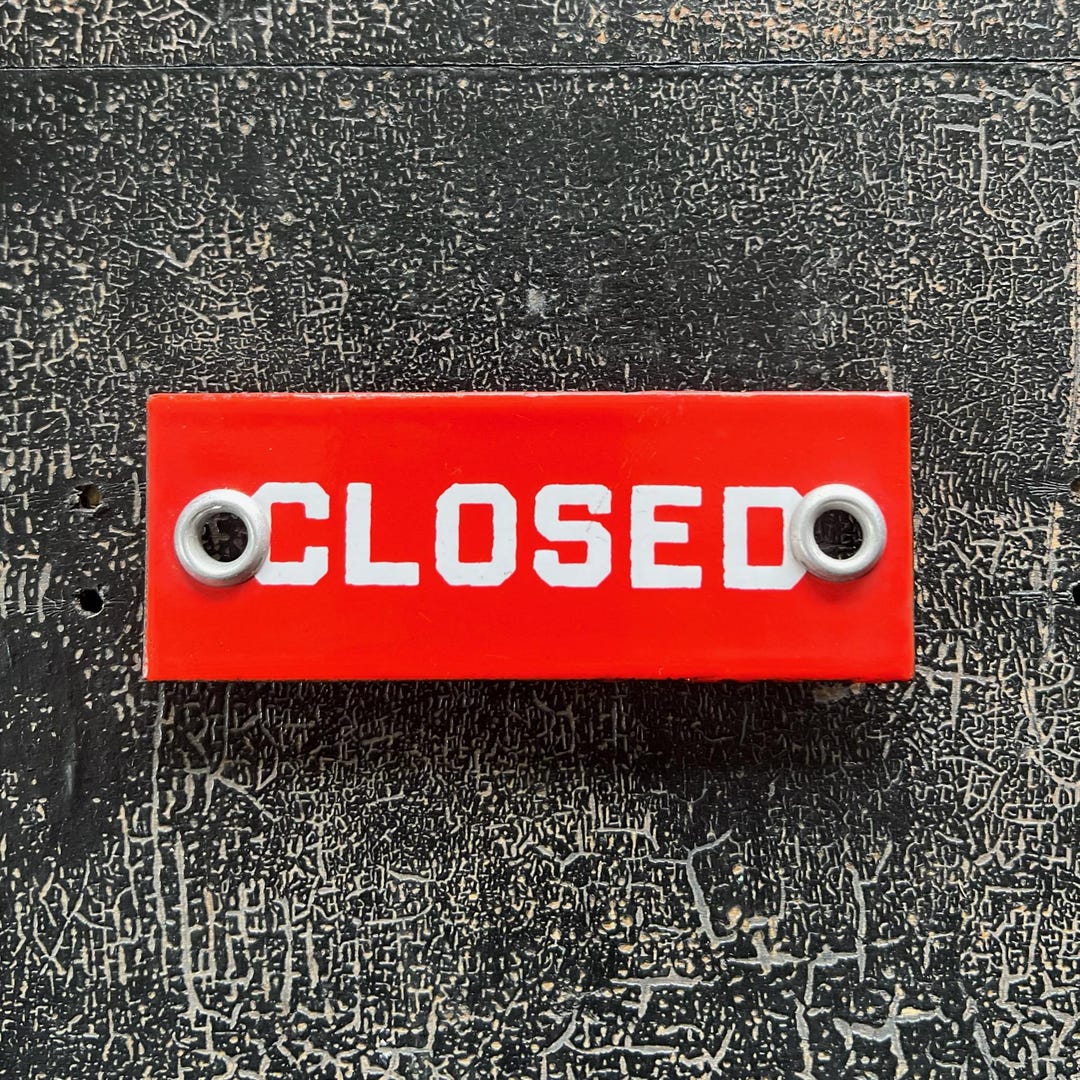 1940s "closed" Porcelain Sign | N.O.S. Factory Sign in Red & White ...