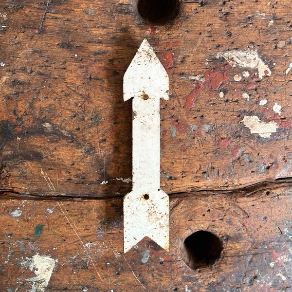 Vintage Arrow Sign - Etsy