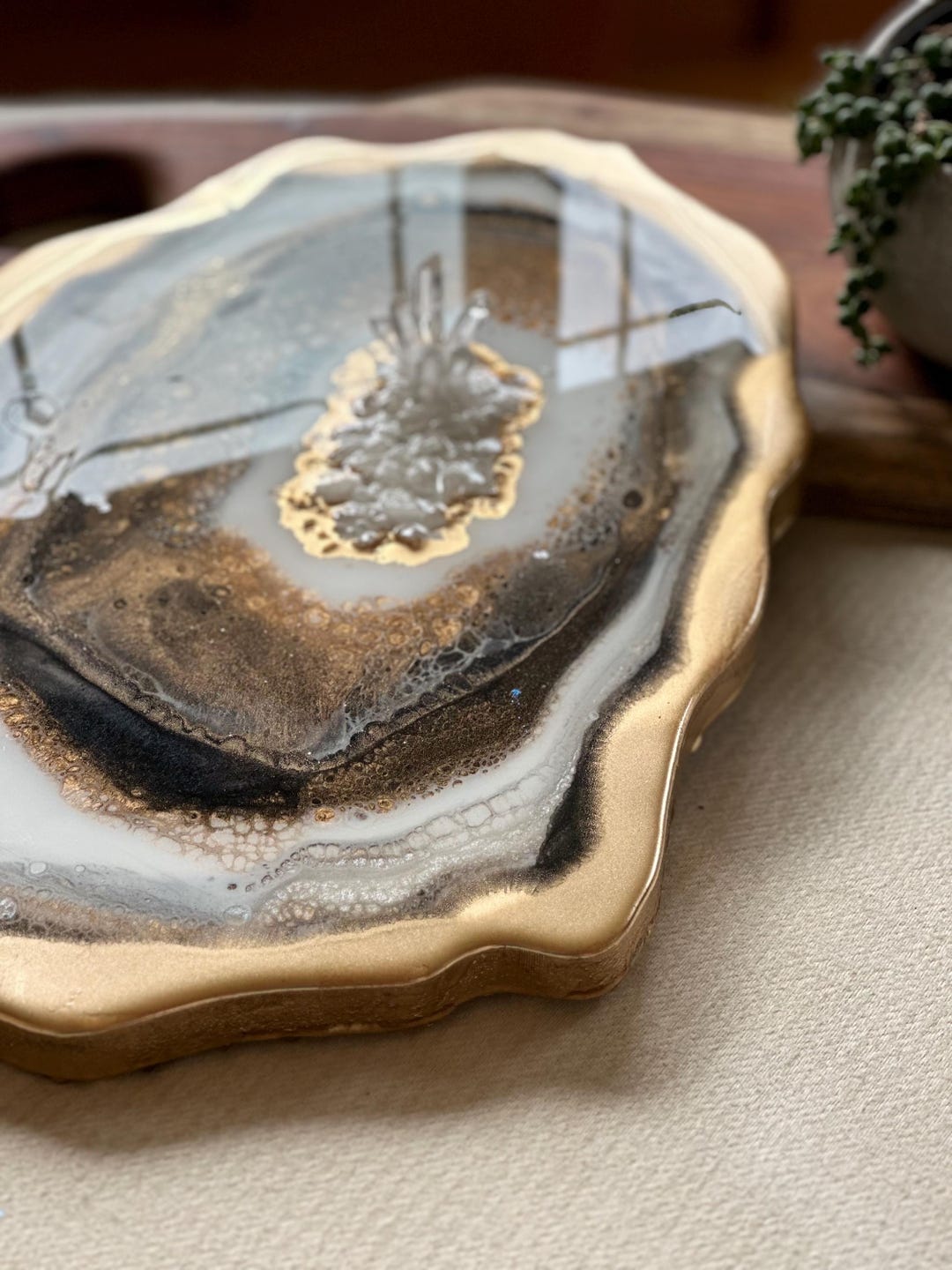 Available This Exactly- Geode Agate Art, Luxury, Glitter, Black White ...