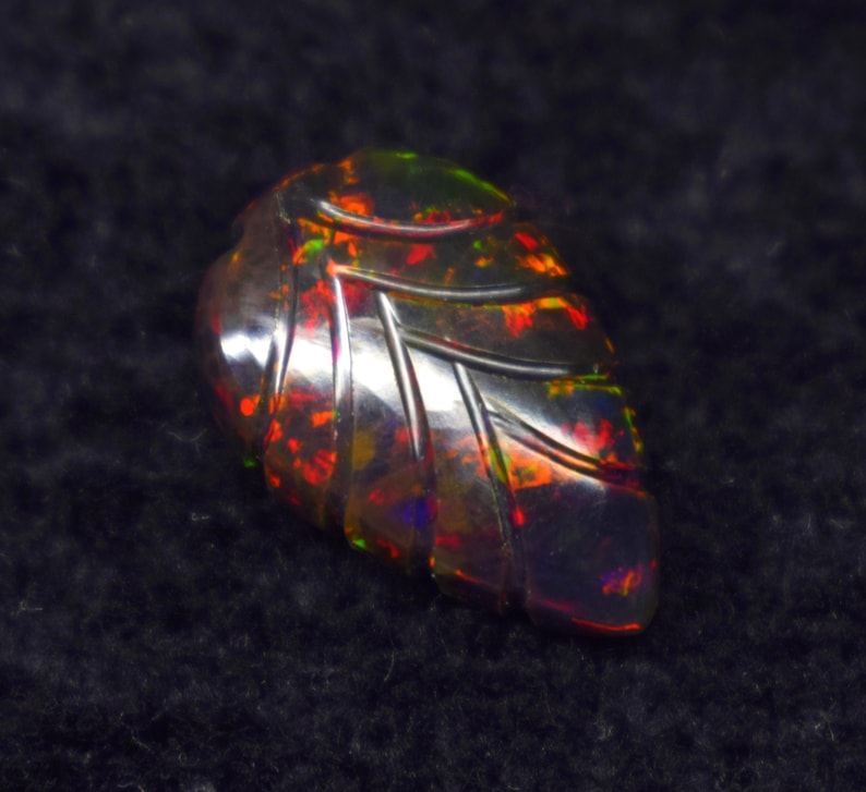 4.50ct Smoked Ethiopian Rainbow Fire Carved Opal Leaf Cabochon Loose ...