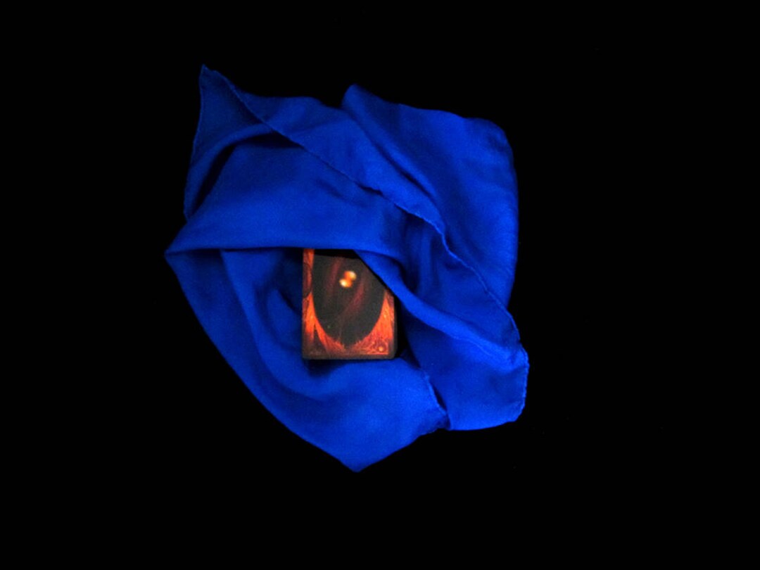 Royal Blue Silk Tarot Cloth Altar Cloth Hand Dyed 20x20...100% Silk ...