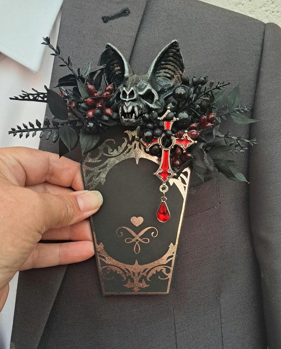 X1 Gothic Vampire Bat Skull Floral Coffin Pocket Square Boutonnière ...