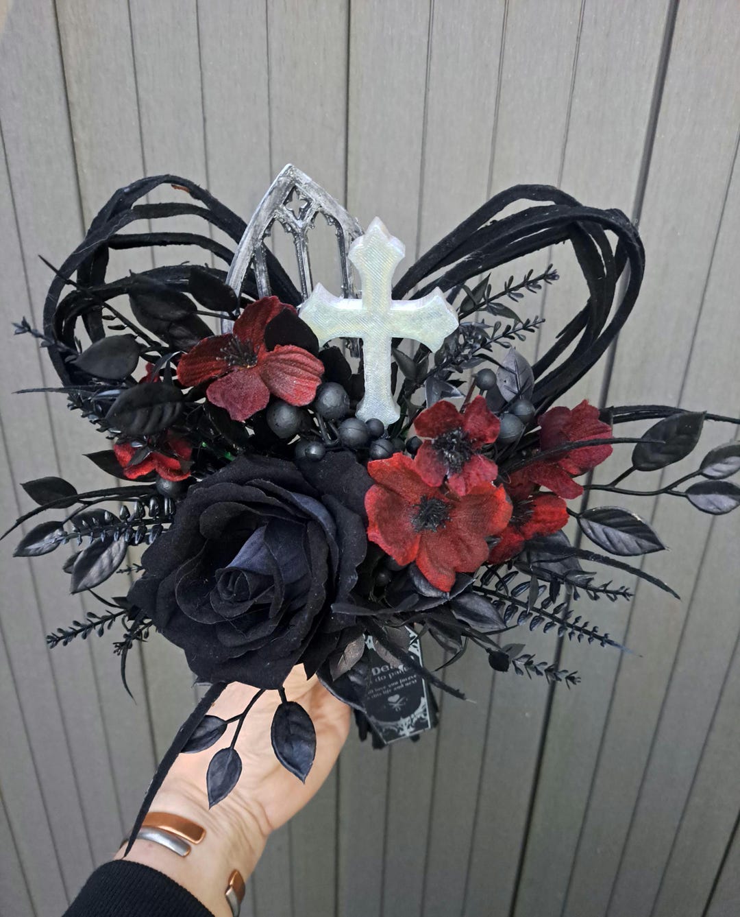 Gothic Vampire Black and Red Velvet Rose Alternative Wedding Valentine ...