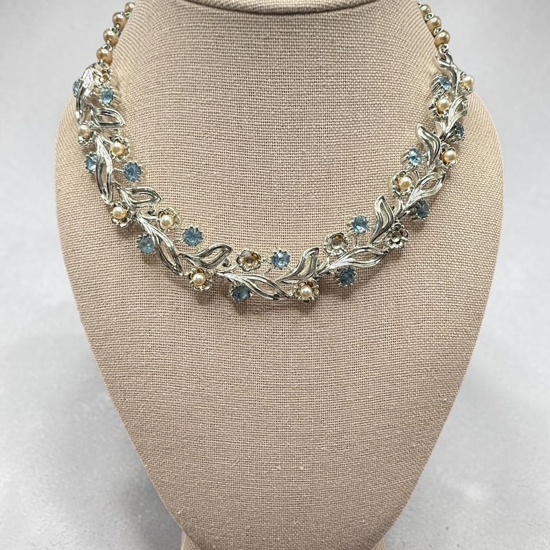 Lisner Silver Leaves Blue - Etsy