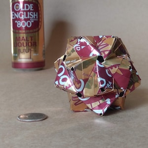 Can Art Origami // Olde English 800 Malt Liquor // 30 Unit Sonobe ...