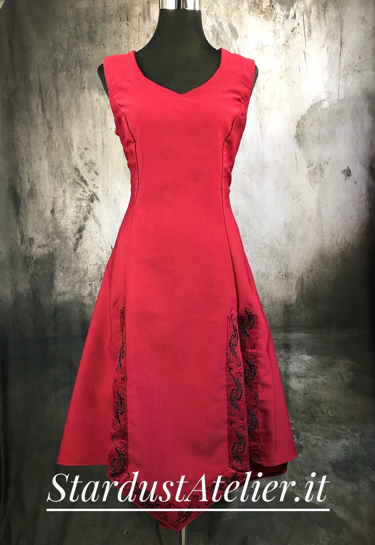 Red Battle Tunic - Etsy