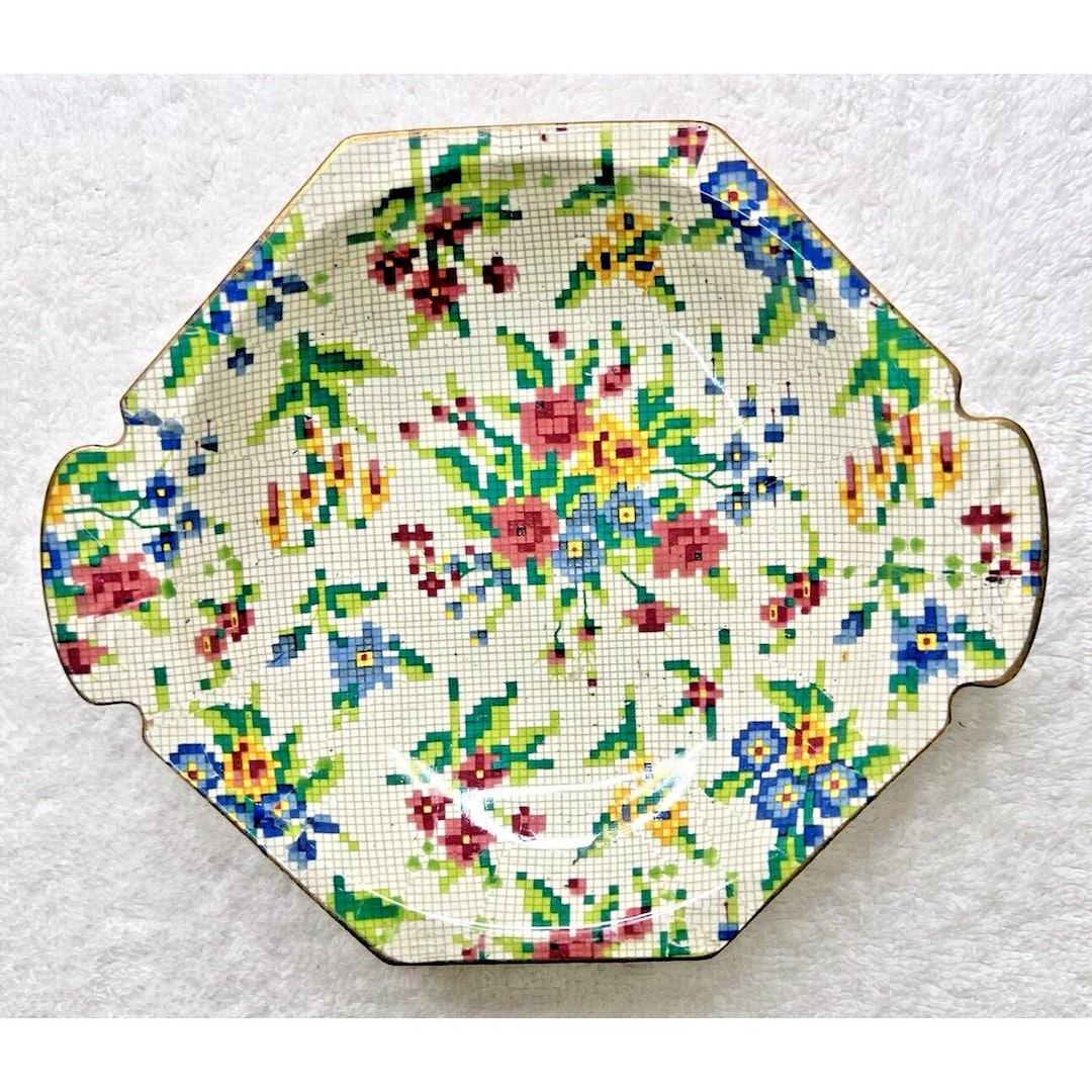 ROYAL WINTON Queen Anne 6 Sided W Handle Sweet Meat Dish 7 1/4 Inch ...